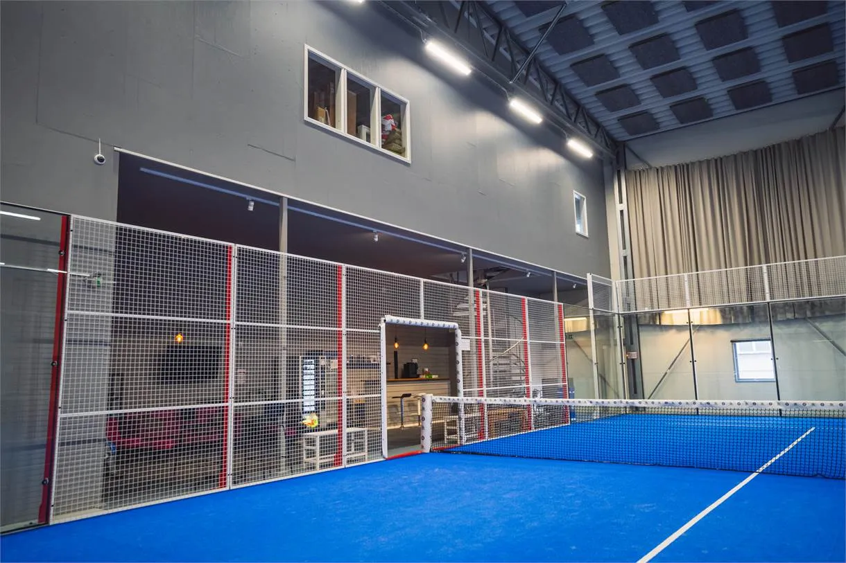 Hisingen Padel | Boka bana i Göteborgs nyaste padelhall
